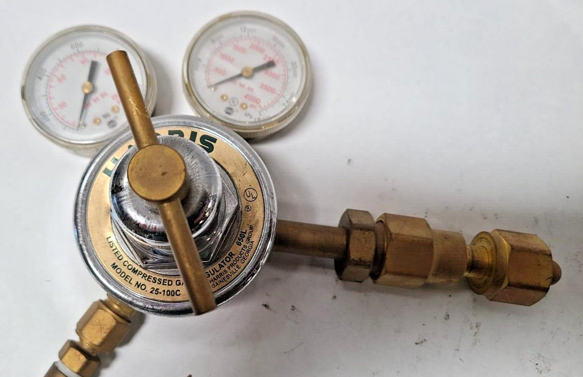 25-100C Harris, Oxygen Single Stage Regulator