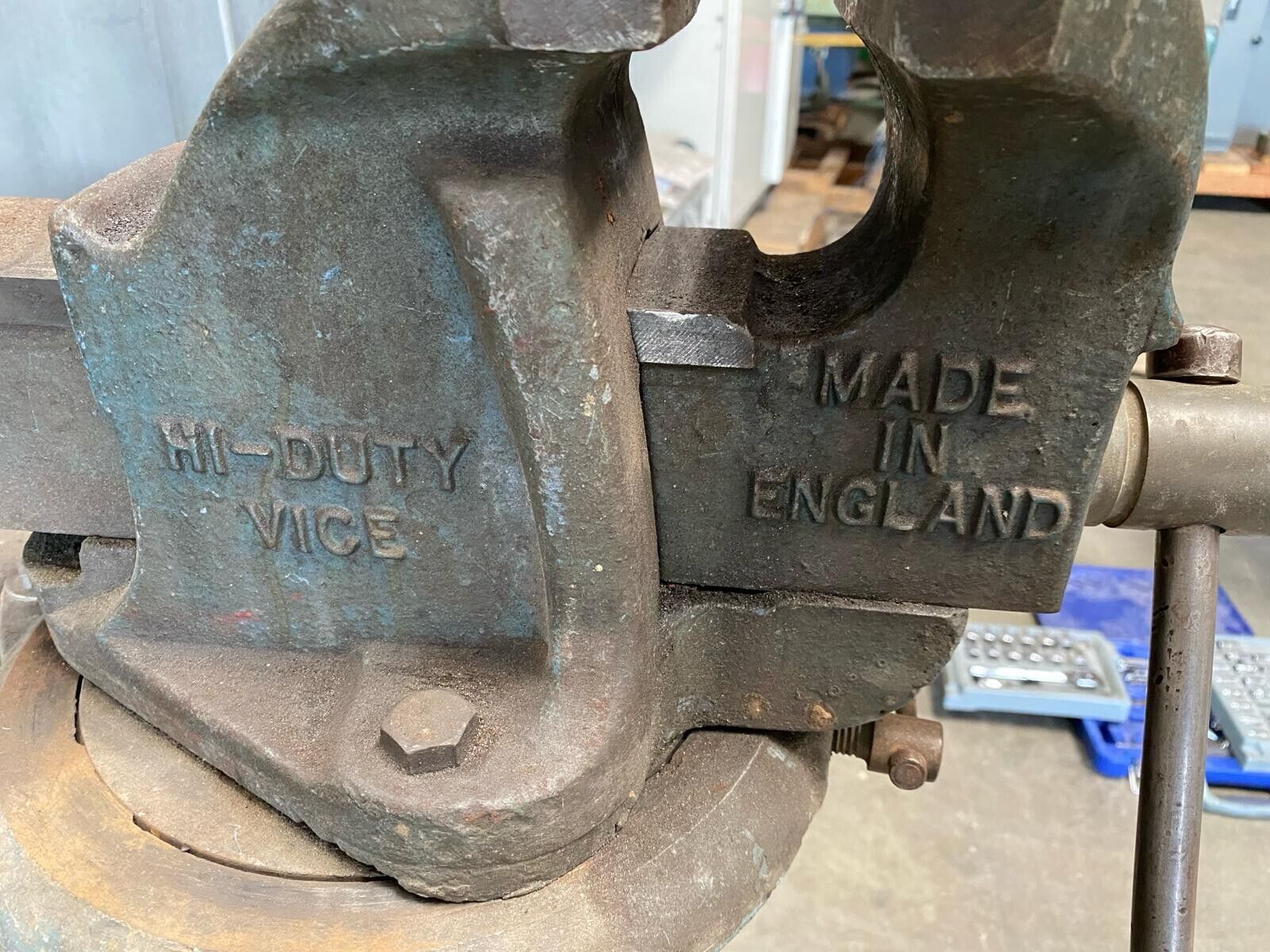 Paramo No 6 Hi-Duty Heavy Duty Bench Vise made in England 6" Jaws Vint