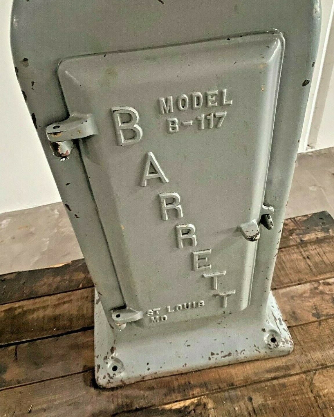 Barrett B-117 Single Phase Hydraulic Press Machine