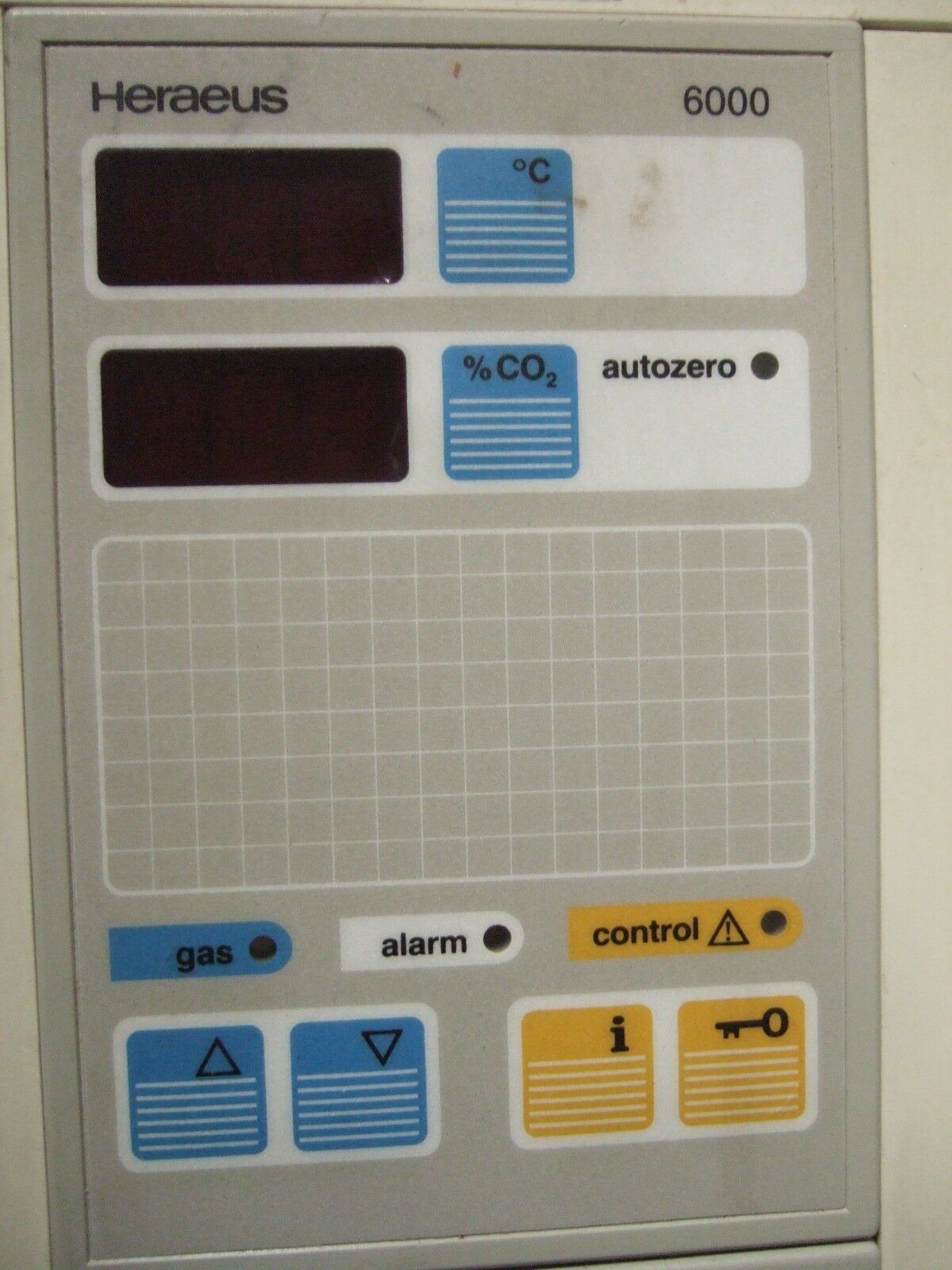 Heraeus Series 6000 Gas Jacketed CO2 Incubator