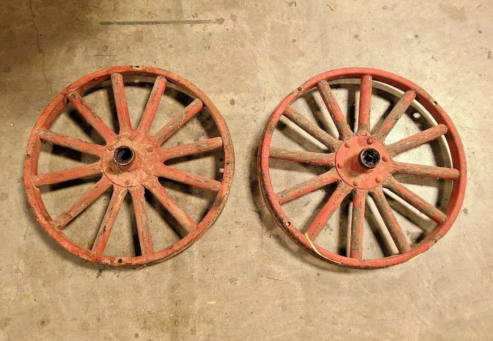 Lot Of 2 Vintage Model T Ford Wooden Spoke Wheel 23" 12 Spoke Original