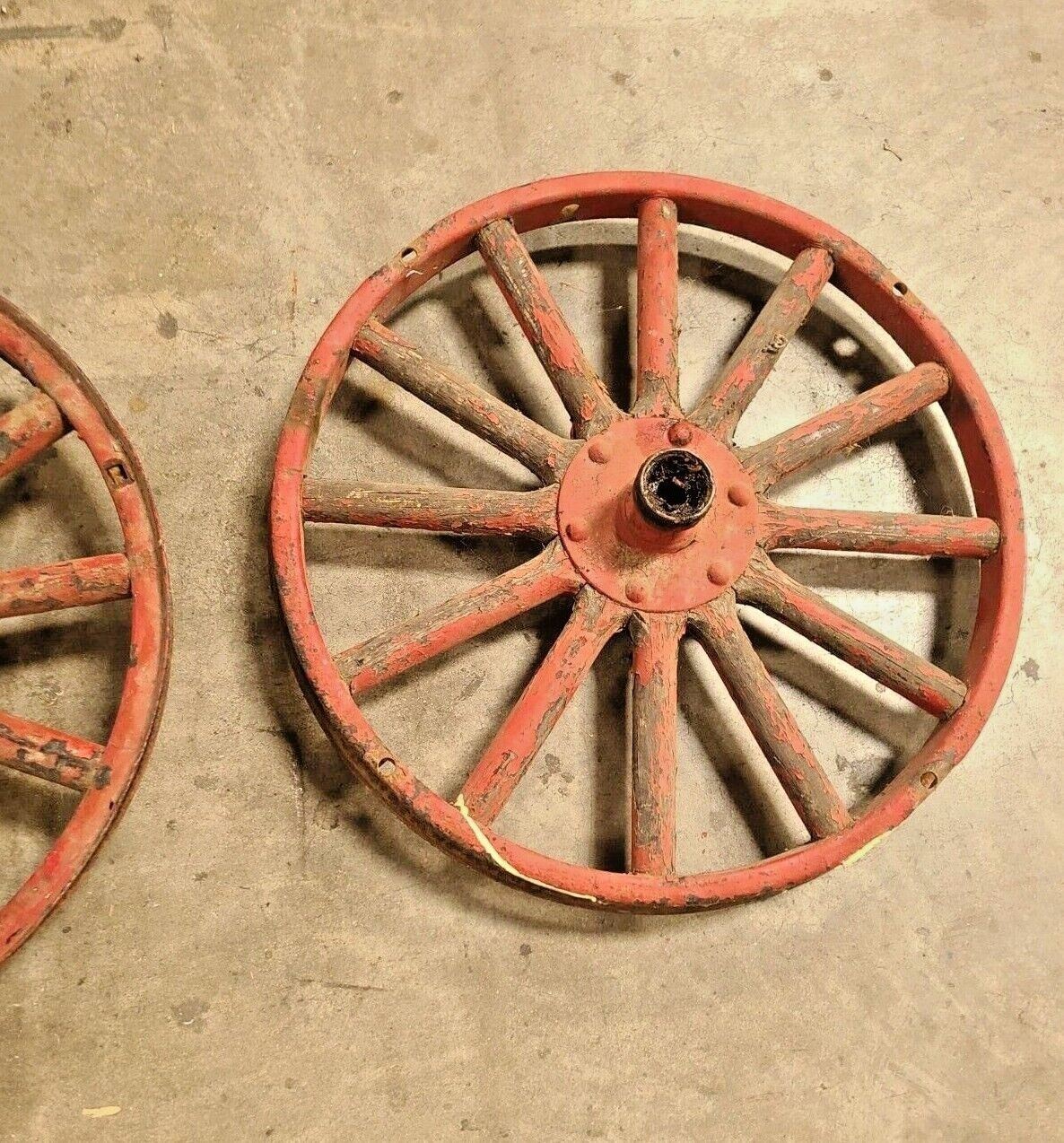 Lot Of 2 Vintage Model T Ford Wooden Spoke Wheel 23" 12 Spoke Original