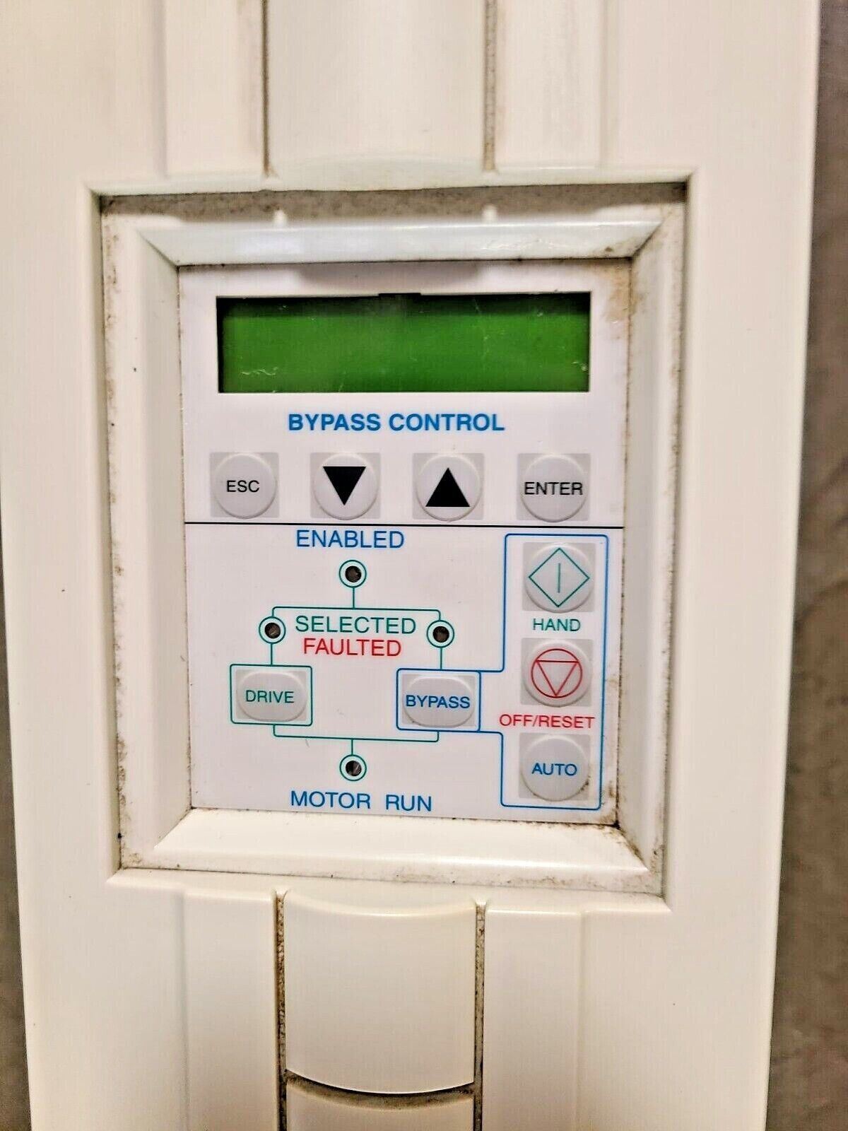 ABB ACH550-VDR-012A-4 HVAC Variable Frequency Drive 7.5 HP 3PH 480VAC