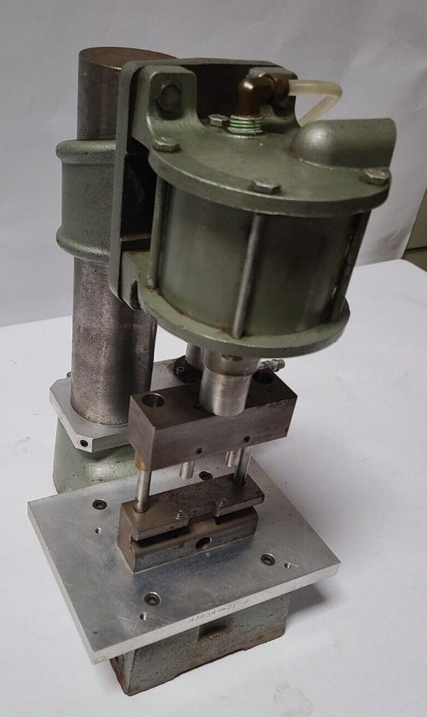 Air Mite Single Acting Pneumatic Bench Press