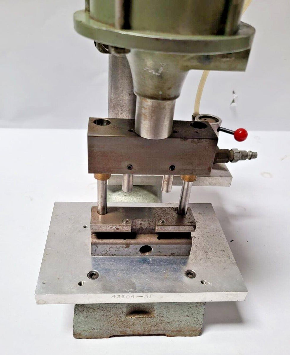 Air Mite Single Acting Pneumatic Bench Press