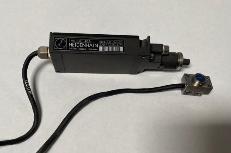 Heidenhain AK LIP 48A 331 665-01 Encoder D-83301 Sensor Traunreut Line