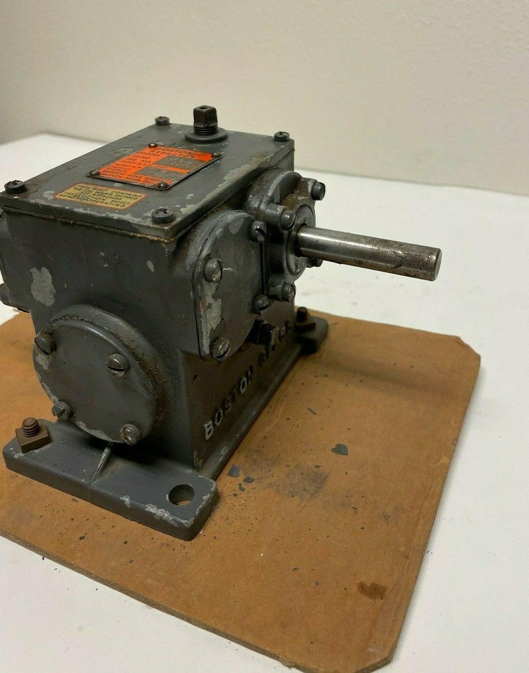 Boston Gear Speed Reducer Gear Motor Reducer LW-13 100:1 Ratio