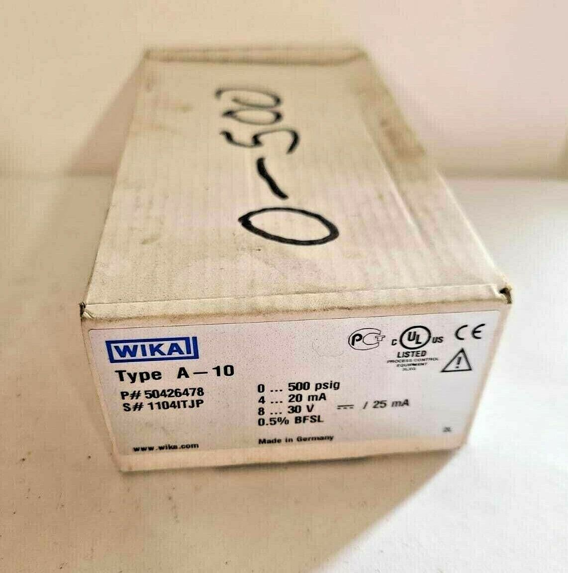 NEW IN BOX WIKA Type A-10 Pressure Sensor 0-500 PSI Transmitter 504264