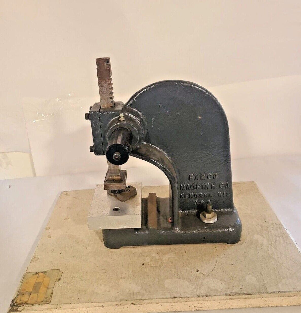 FAMCO USA # No. 0 Bench Arbor Press Machinist Tool