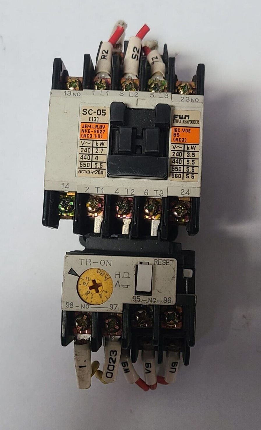 Fuji Electric SC-05 Contactor 10HP W/ TR-0N Overload Relay Cover 600V