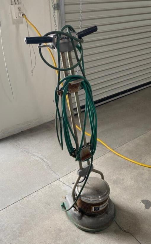 Tornado Floor Buffer