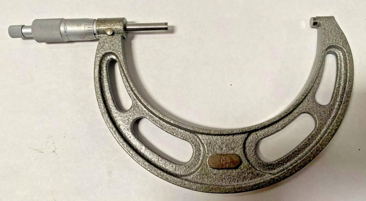 NSK Japan Micrometer 4-5" 0.0001" Graduation
