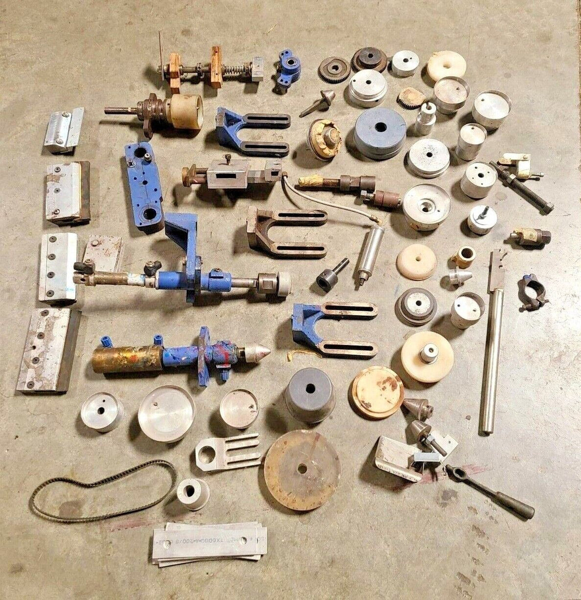 Lots Of Parts And Accessories Dubuit America Screen Printing Press Rou