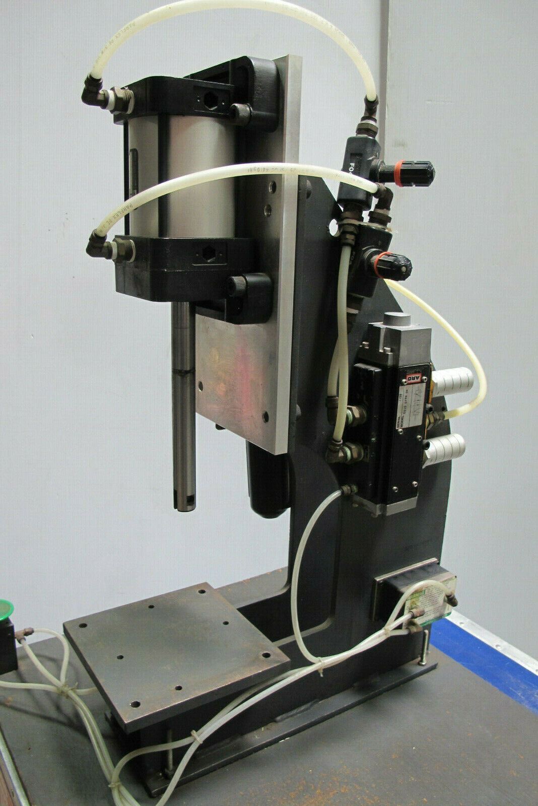 Table Top Pneumatic Air Arbor Press Machine 7.5" Throat Depth