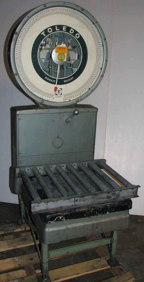 Vintage TOLEDO Industrial Platform Scale 125 LBS Model 2071 Steam Punk