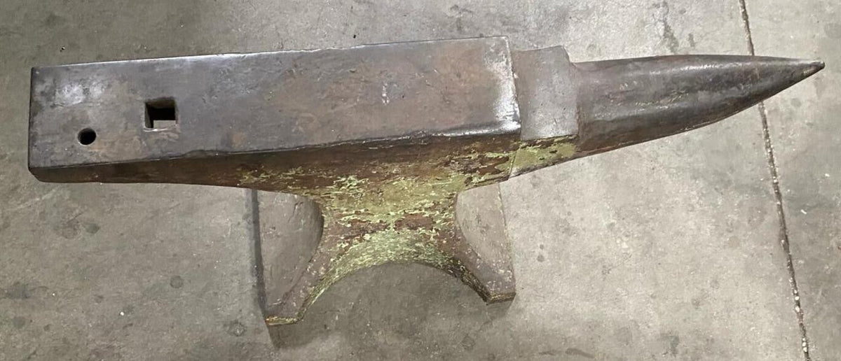 Vintage 175 lb ANVIL BLACKSMITH VERY NICE VERY CLEAN Heavy Duty