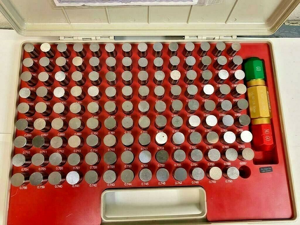SPI Plug and Pin Gage Set 125 Pcs M4 Minus Class ZZ Size 0.061" to 0.2