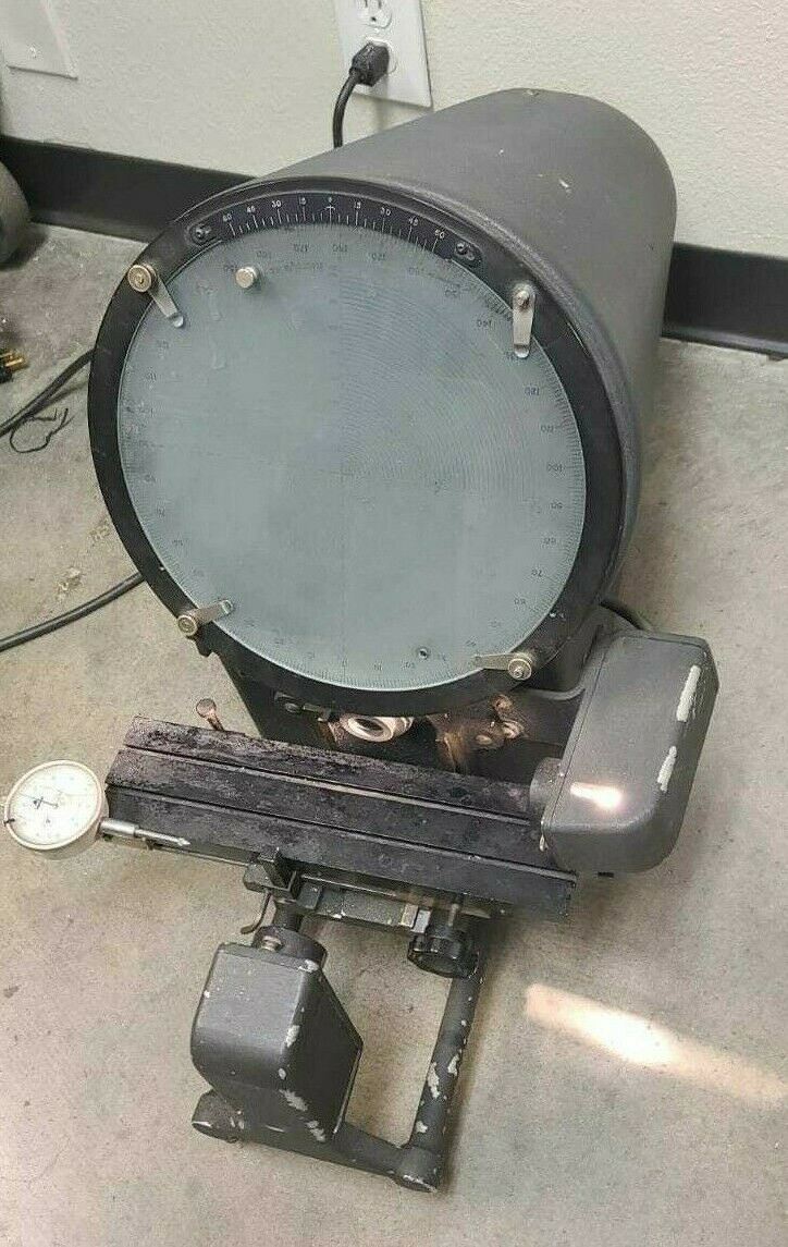 Micro-Vu model 400 Optical Comparator Machine Inspection Measurement W