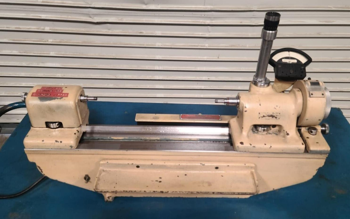 Pratt & Whitney Super Micrometer Measuring Machine