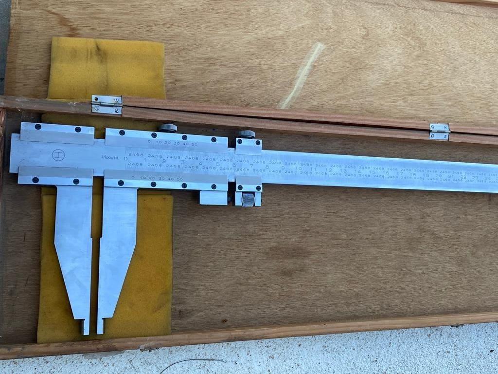 Vernier Caliper 0-60" x 1/1000" Wooden Case Heavy Duty