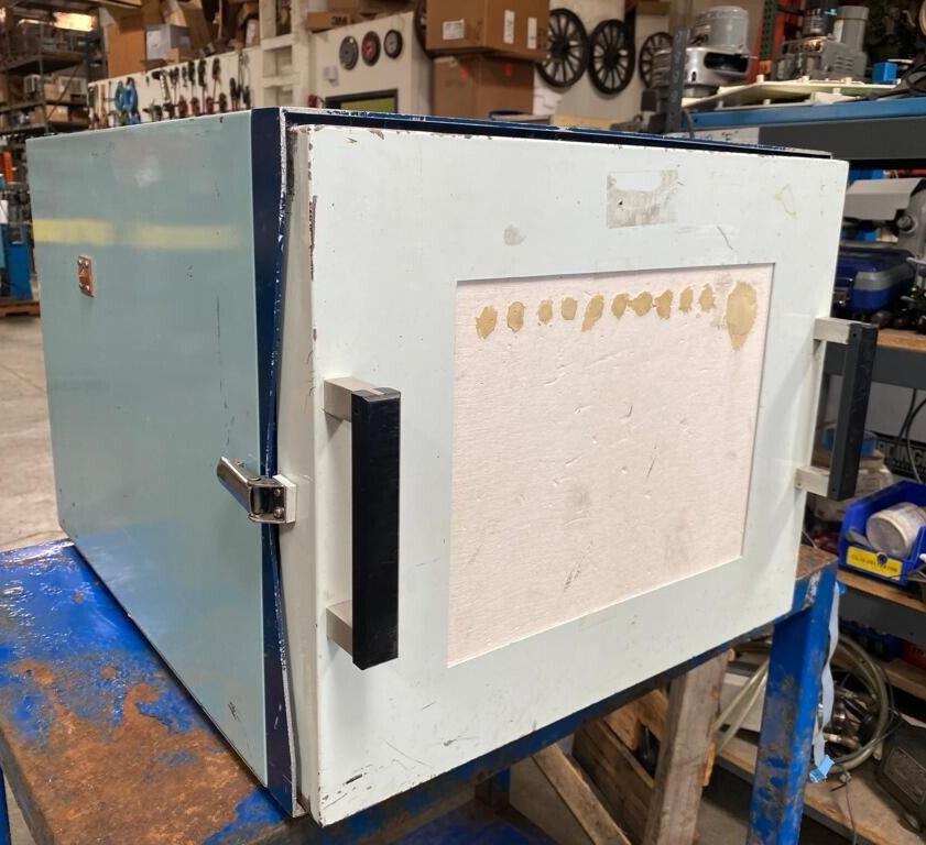 Sym-Tek Systems P1612F Furnace Chamber Delta Design 9010 TEMPERATURE C