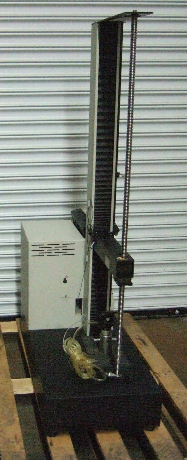 INSTRON 4411 Tensile Compression Pull Tester Machine 5KN Electro Mecha