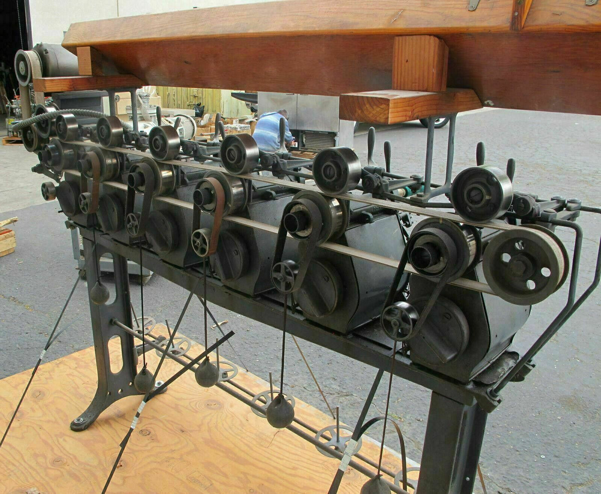 LEESONA Model 50 Winding machine 6 Spindle Winder