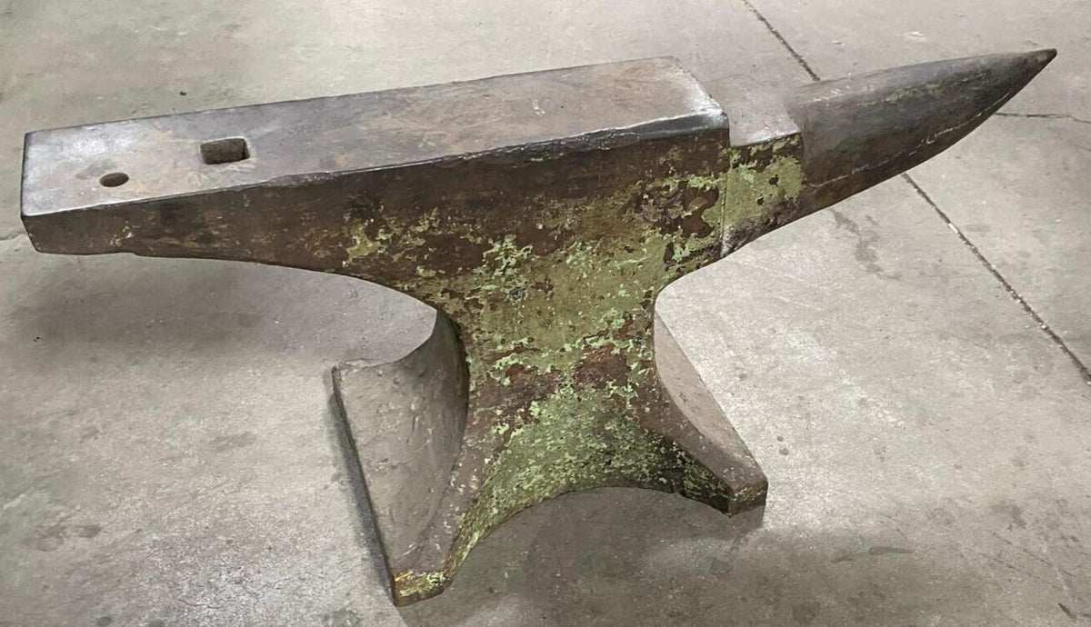 Vintage 175 lb ANVIL BLACKSMITH VERY NICE VERY CLEAN Heavy Duty